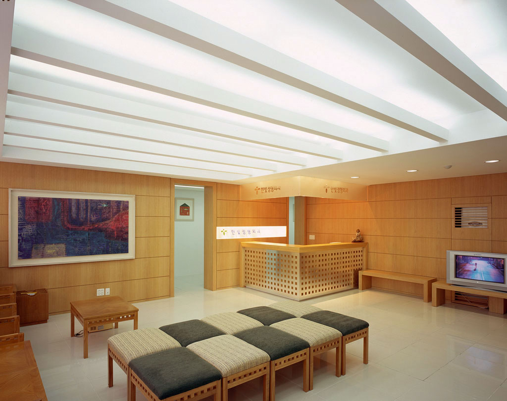 Hanvit Orthopedic Clinic한빛정형외과 – ONGODANG architects