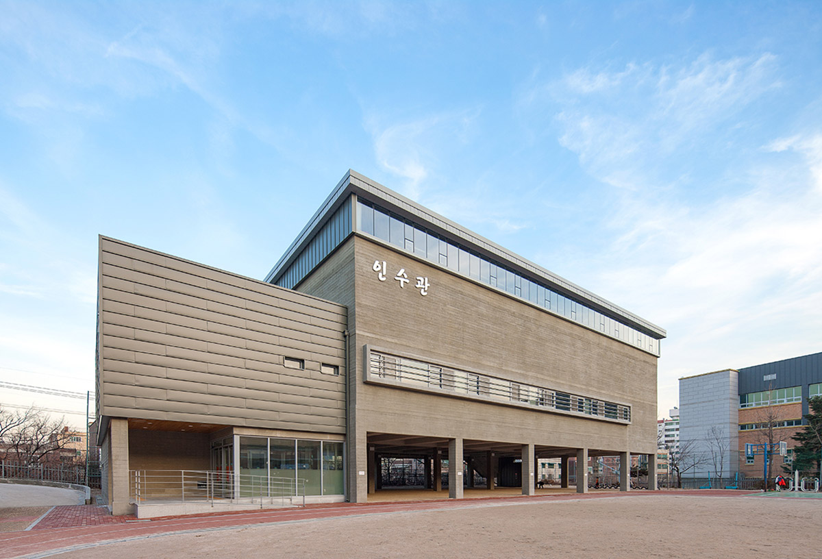 Insu Middle School Gym인수중학교 강당 – ONGODANG architects